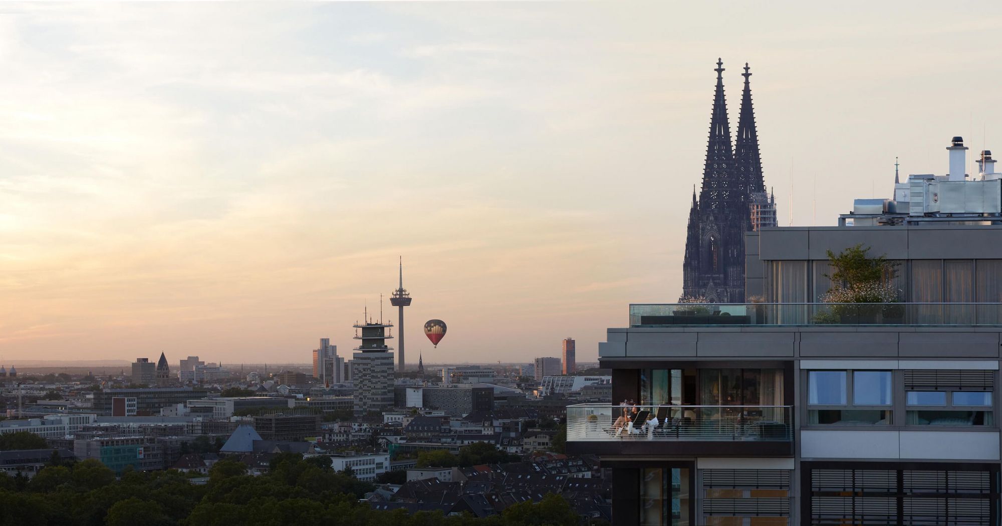 Cologne city map: journey through the metropolis on the Rhine